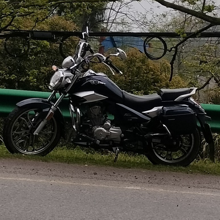 豪爵摩托车,TR150E报价及图片-摩托范-摩托车官网