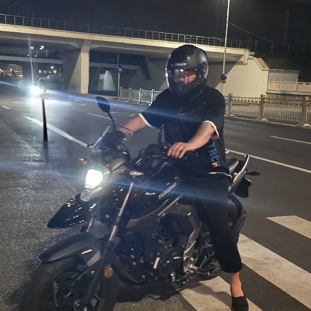 豪爵摩托车,DL150报价及图片-摩托范-摩托车官网